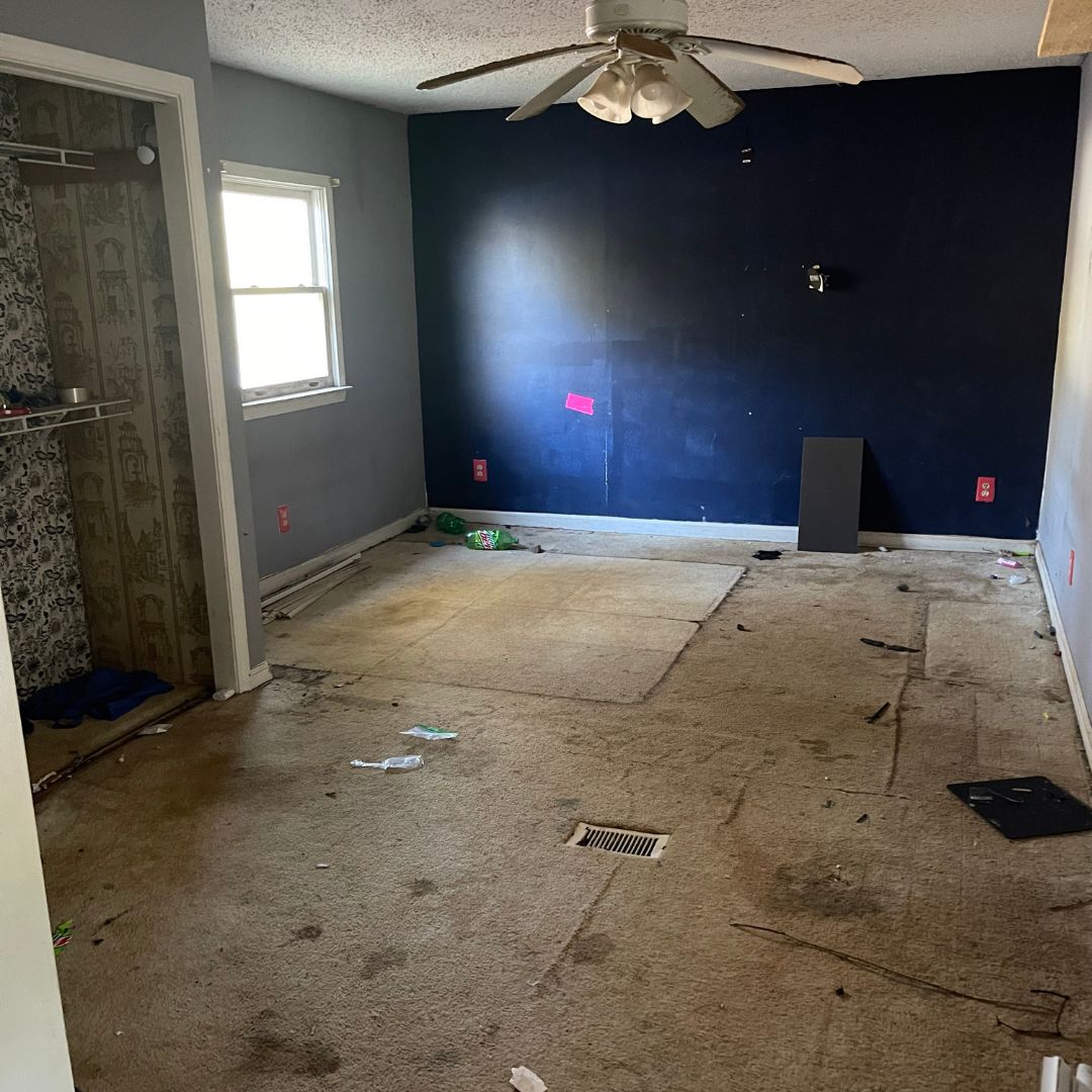 The Trap House Renovation - Thorn Cove Abode